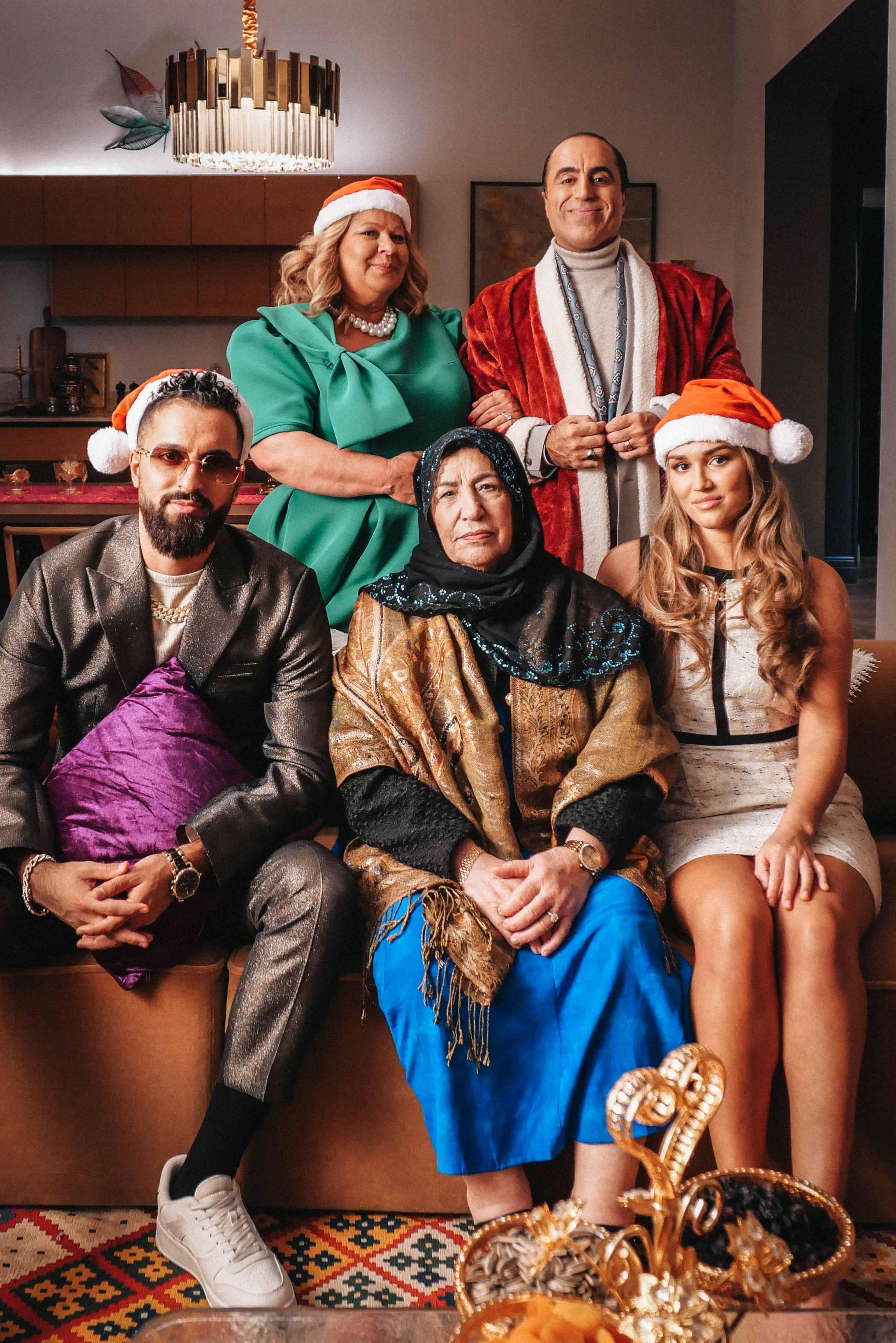 Flykten till Östermalm: Season 3 Now Filming – A Festive Update from the Mursa Family!